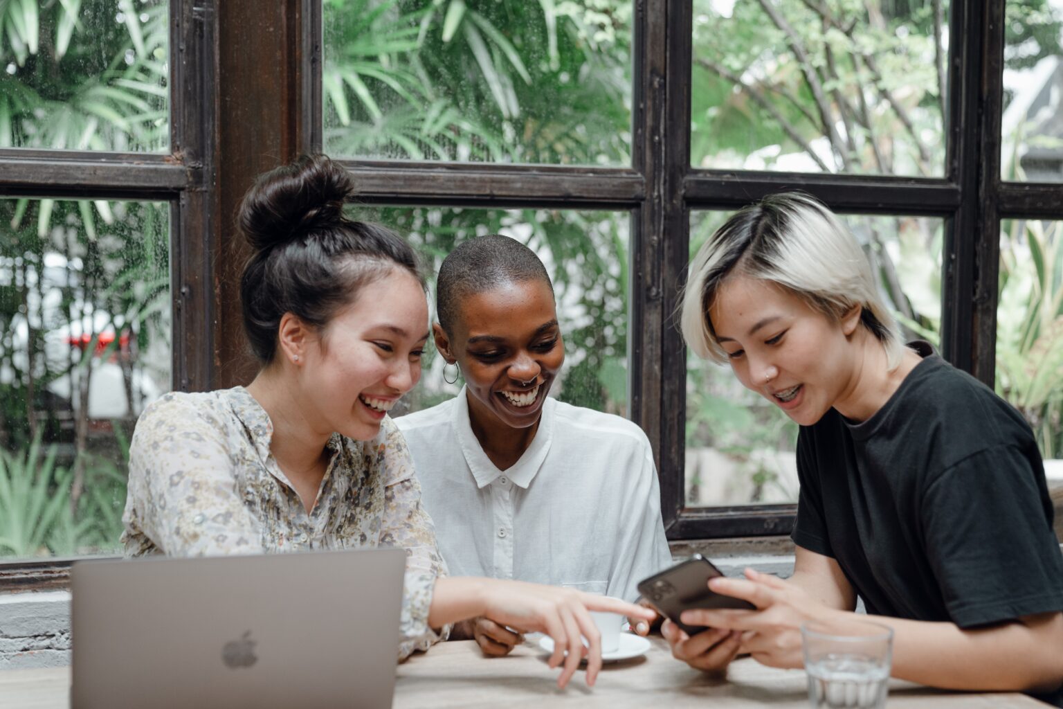 Discover the 10 Latest Grants for Women in the USA